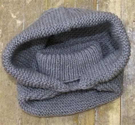 Вяжем снуд капюшон Ответы на вопросы Вязаный крючком ковер Вязаные капюшоны Пошив брюк