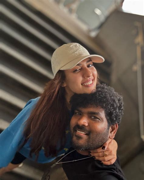 Nayanthara Vignesh Sivan Hong Kong Photos Nayanthara Vignesh Sivan Romantic Pics Nayanthara