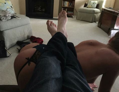 Trappist Ottoman Pin 37043338