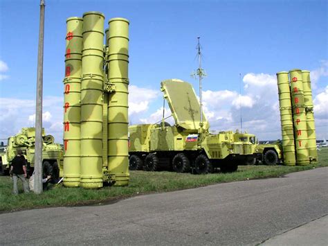 Зенитно-ракетная система C-300 ПМУ-2 'Фаворит' | Ракетная техника