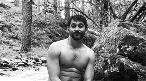 Paco León confirma lo que más le gusta con un nuevo desnudo