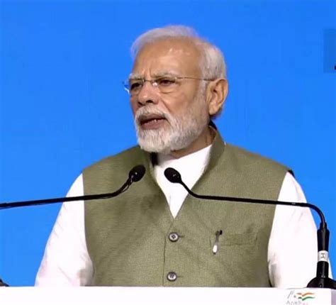 पीएम मोदी ने नोएडा में किया विश्व डेयरी शिखर सम्मेलन का उद्घाटन Hint