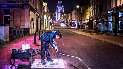 Photo By Simon Holliday