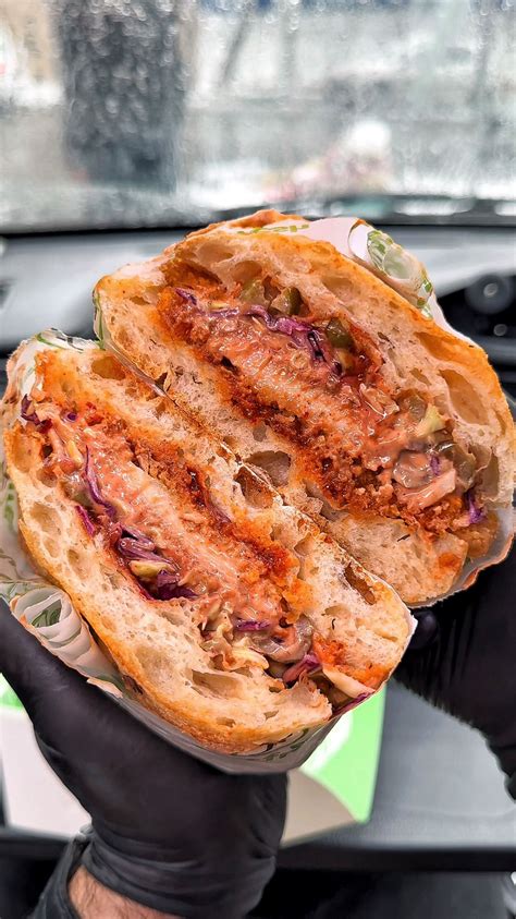 ‎رستوران گردی کافه گردی فودفرمونی‎ ‎من که عاشق غذا های گیلانی ام😋😍