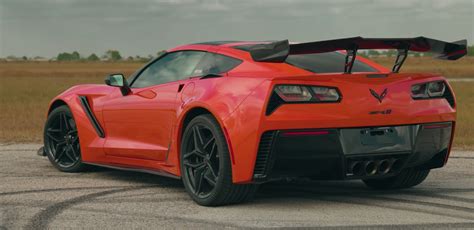 Hp Hennessey C Corvette Zr Brings The Noise Video