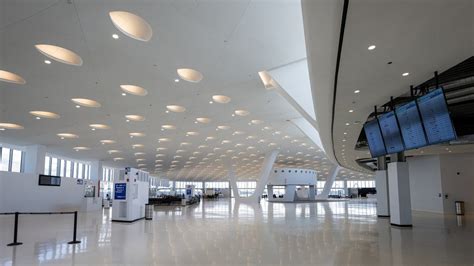 Officials Celebrate Completion Of Terminal 5 Expansion At O Hare