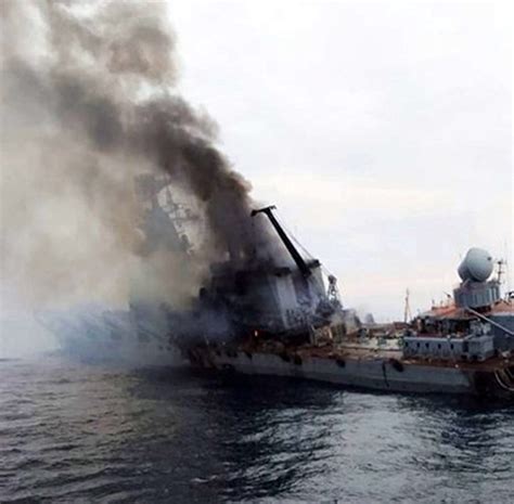 Guerre En Ukraine Moskva Les Premières Images Du Naufrage Du