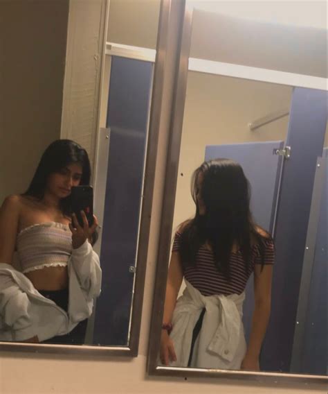 Bathroom Selfie Cute Outfits School Bathroom Bathroom Cloth