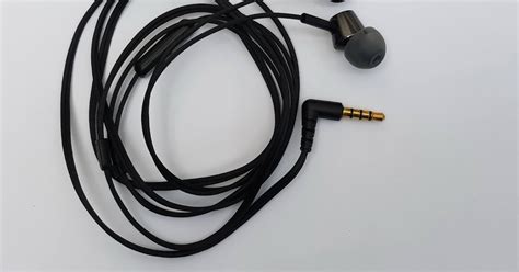 Rlc Elec 50 เรื่อง อิเล็กทรอนิกส์พื้นฐาน อุปกรณ์อิเล็กทรอนิกส์ หูฟังมีสาย เสียงดี และ เบสหนัก