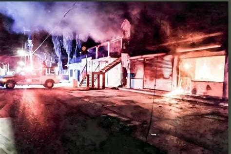 Incendian Grupos Criminales Negocios En Tamaulipas