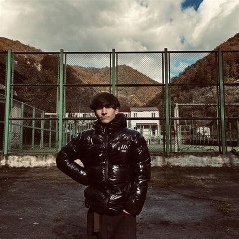 ჯონი ჯინჭარაძე