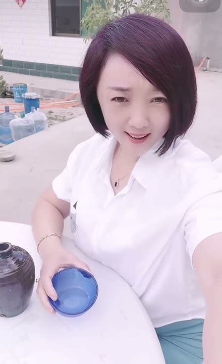 《一壶老酒》二胡 Youtube