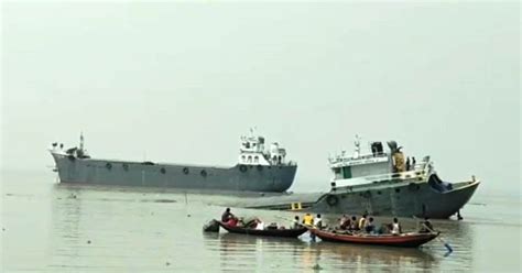 হুগলি নদীতে দুর্ঘটনা ডুবল বাংলাদেশি জাহাজ