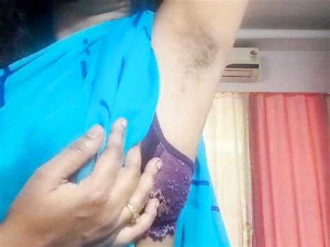 Telugu Aunty Armpits Showing