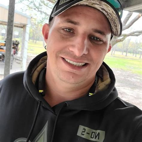 Nick Laughlin Laughlin8161 • Threads Say More