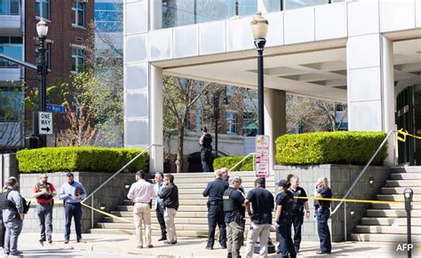 Us Man Goes On Shooting Spree Kills 5 Colleagues Livestreams It