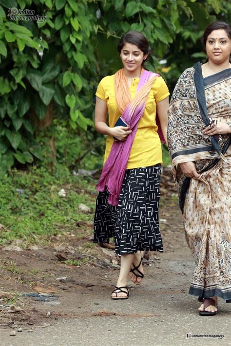 Aima Rosmy Sebastian Hot Photos Veethi