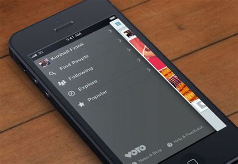 vertical navigation implementation of side menu in mobile apps