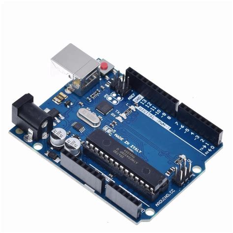 uno r3 official box atmega16u2 mega328p chip