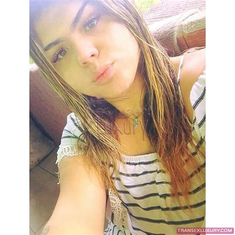 Fernanda Trans Acompanhante Travesti • Transex Luxury