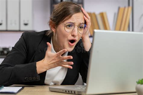 Business Woman Working On Laptop Loses Becoming Surprised Sudden