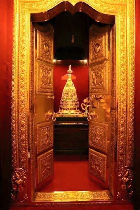 ประวัติ พระเขี้ยวแก้ว ตำนานสิ่งศักดิ์สิทธิ์ ของคู่บุญประเทศศรีลังกา