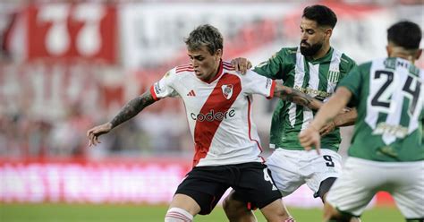 River No Puedo Romper La Resistencia De Banfield Y Rescató Un Empate