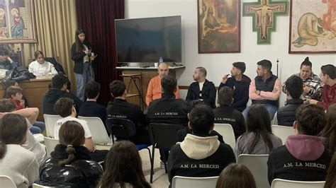 Éxito en la II convivencia de jóvenes cofrades de Almendralejo La
