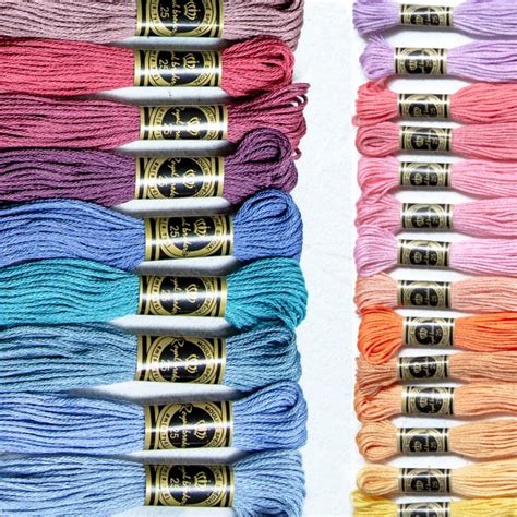 法國25號r牌手工刺繡線十字繡全棉r線447色套裝diy初學者材料包 左娜治愈系手作｜編織刺繡羊毛氈縫紉人氣榜 Pinkoi