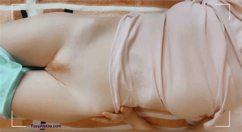 Vid Os Porno Gratuites Poilue Nue Xhamster