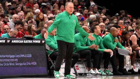 Legendary Msu Basketball Coach Tom Izzo Gets Brutally Honest After