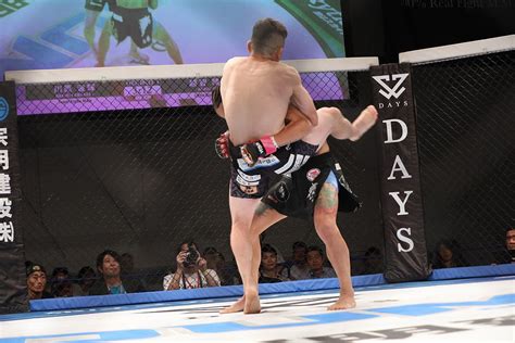 【deep Tokyo Impact202403】まさに伝家の宝刀！越智がギロチンで川原に一本勝ち、ストロー級王座統一 Mmaの