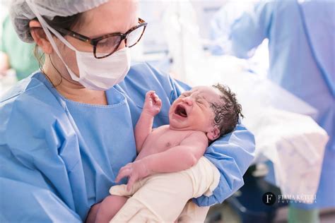Fotografia De Parto Em Brasília O Primeiro Registro Do Seu Bebê O
