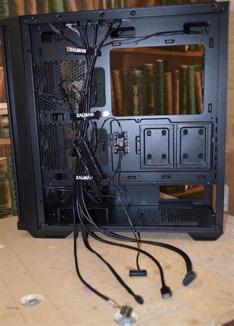 Корпус Zalman Z10 PLUS, черный — купить по низкой цене в интернет ...