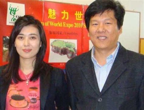 央视美女主持李红老公曝光，竟是鼎鼎大名的他，难怪一直不愿公开央视李红吴志阳新浪新闻