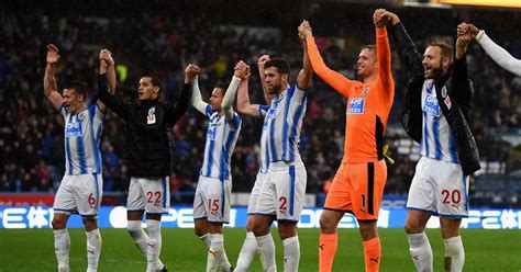 Huddersfield 2 1 Manchester United Live Reaction After Mooy And