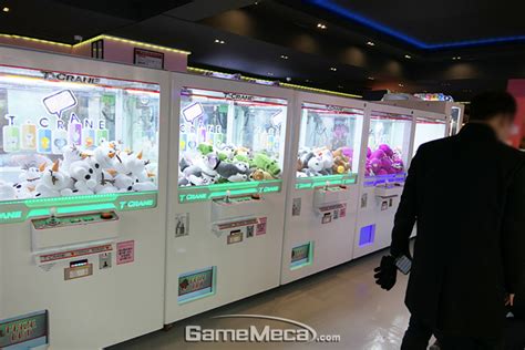 성지순례 홍대 힙스터들이 주목하는 게임 명소 ‘퍼니랜드