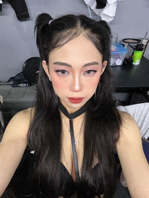 Sfwgothgirls