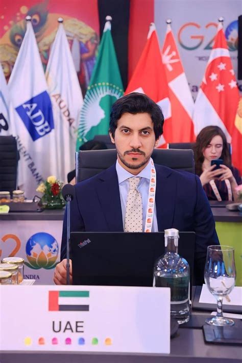 صحيفة الخليج الإماراتية الإمارات تشارك في اجتماعات التجارة