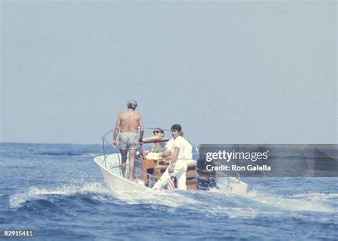 666 Jackie Kennedy Aristotle Onassis Photos And High Res Pictures Getty