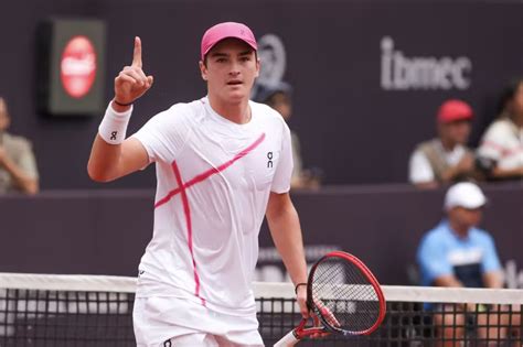 Fonseca Makes History At Home In Brazil Tennis Rookie Me Central