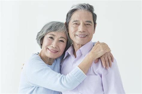 中老年有高血压能服用西地那非吗？该如何使用？有什么注意 知乎