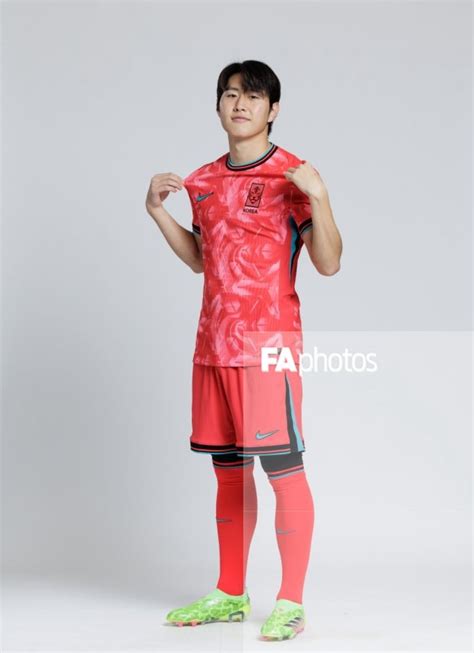 이강인 국대 새로운 프로필 사진 ㅎㄷㄷㄷㄷㄷㄷㄷㄷ 유머 움짤 이슈 에펨코리아