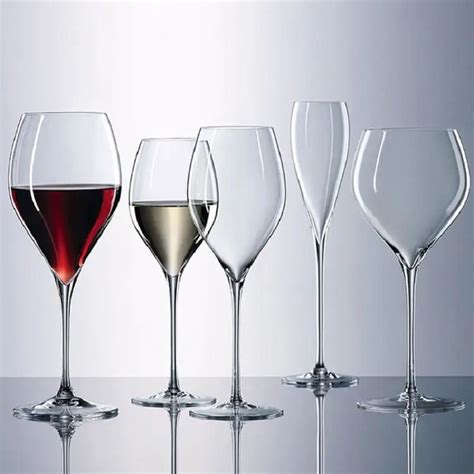 Lead Free Different Designs Edge Tulip Shaped Wine Glass Crystal