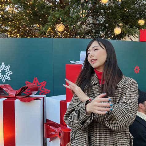なっちゃん（稀に暇なol） X！mas！ 皆さんよいクリスマスを😌私の今日ですか？労働労働労働労働労働労働労働労働労働労働労働労働労働教育