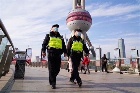 外滩、小陆家嘴、南京路“一点一方案”！元旦、跨年夜上海公安启动高等级勤务