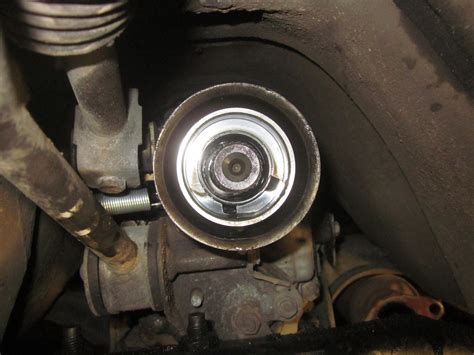Замена сальника хвостовика коробки — Subaru Impreza (GC, GF), 2 л ...