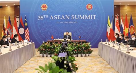 Pm Attends Five Conferences On First Day Of 38th 39th Asean Summits