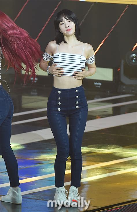 [md화보] 우주소녀 설아 헐벗고 더듬더듬 셀프 나쁜 손