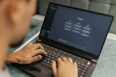 membuat prompt chatgpt dengan format role task format rtf alwin id